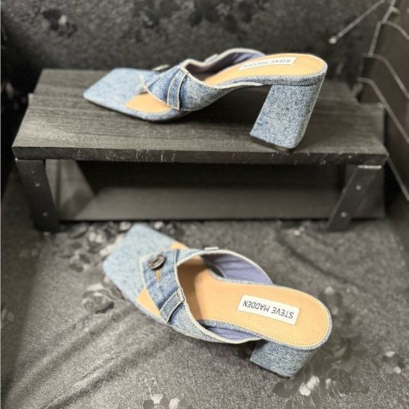 Steve Madden | Shoes | Steve Madden Blue Mules With Sleek Design | Poshmark